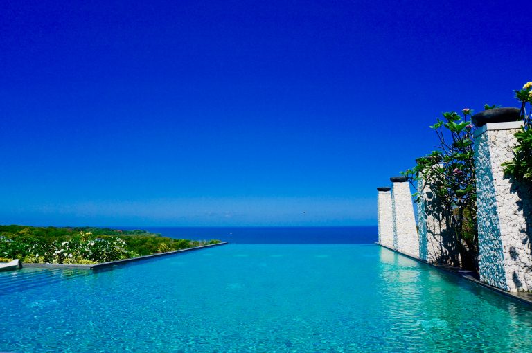 Bali, Indonesia - Suite Life at the Banyan Tree Ungasan - LADYHATTAN